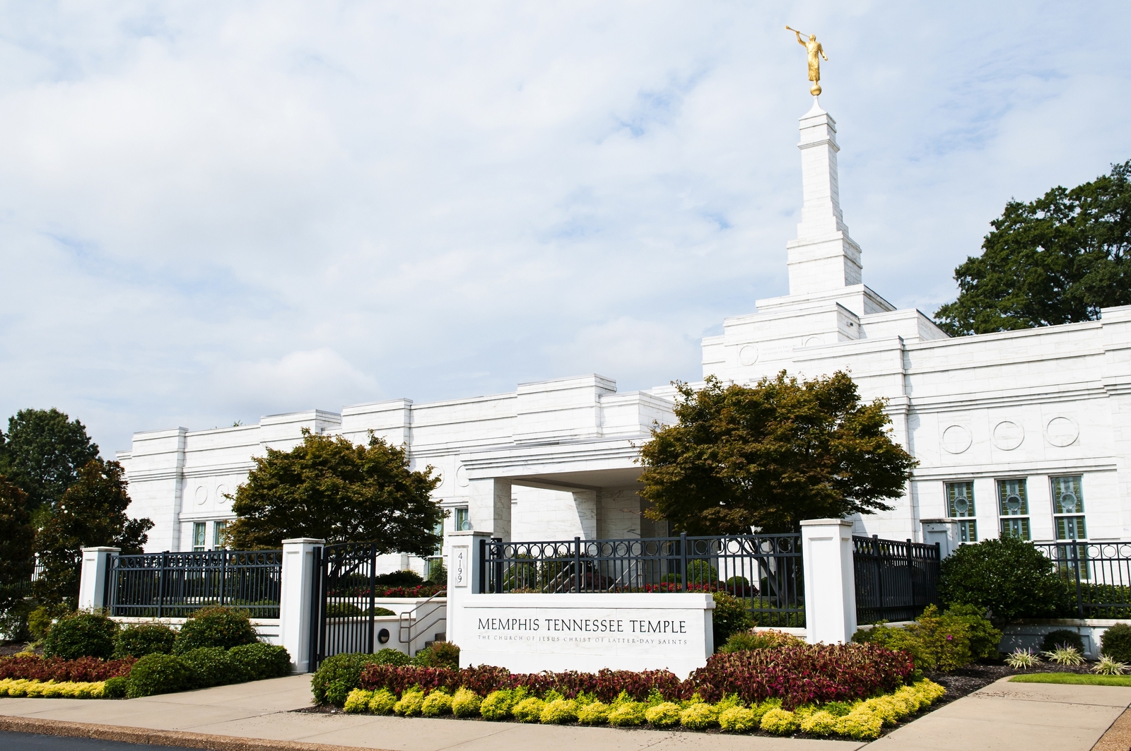 Memphis Tennessee Temple Sign