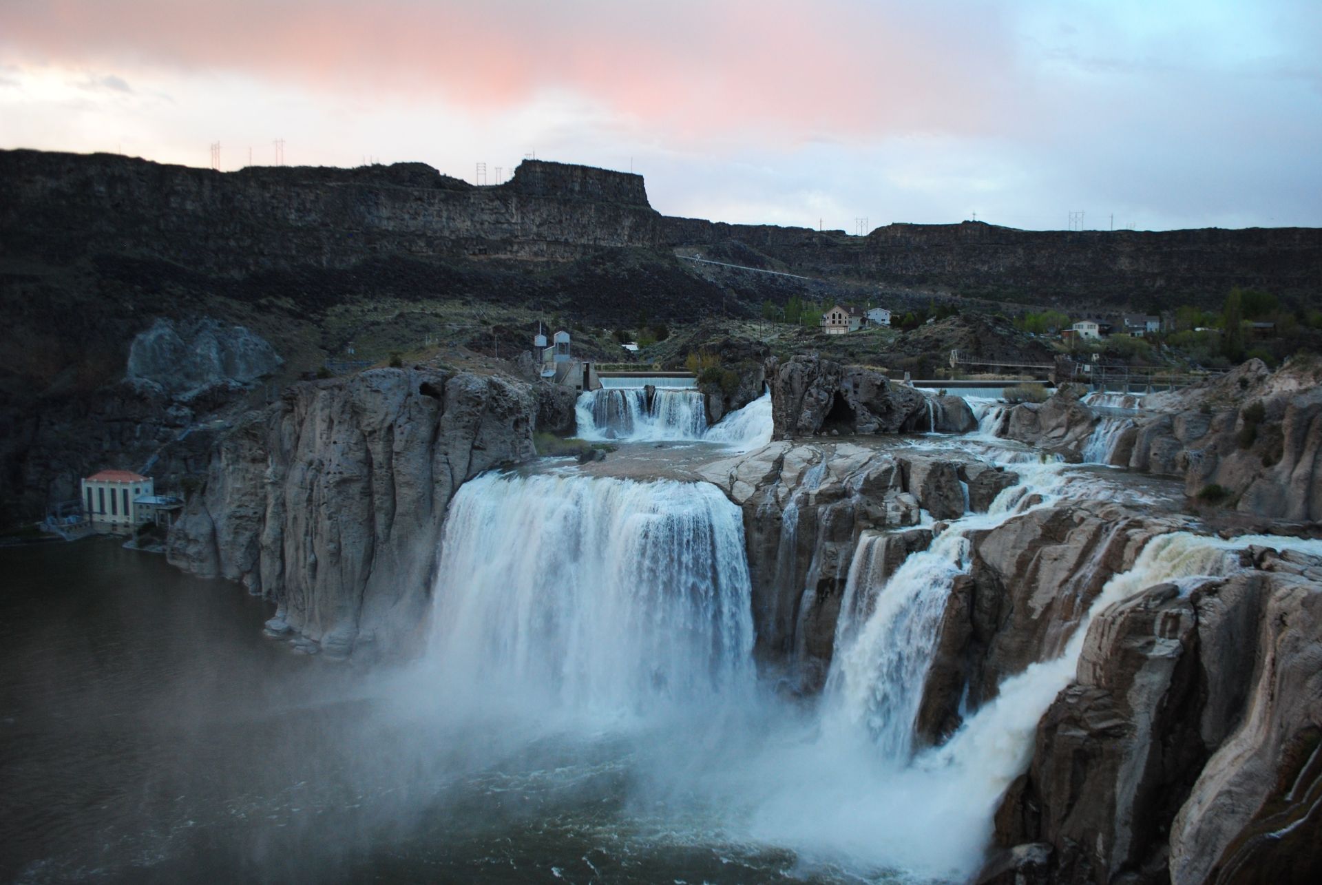 Shoshone Falls