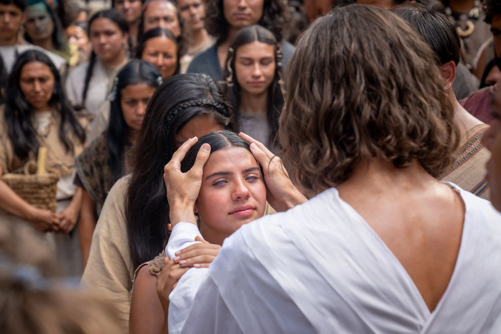 Nephites Listen as Christ Teaches