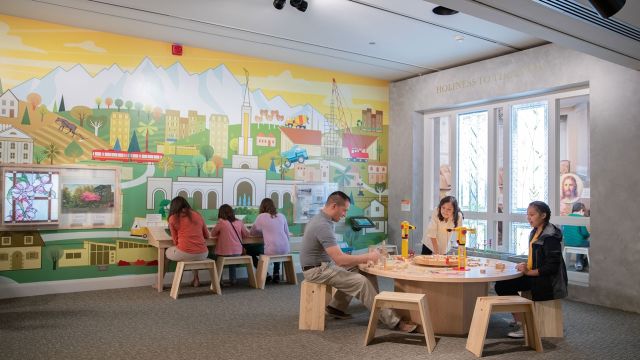 Temples Dot the Earth: Building the House of the Lord