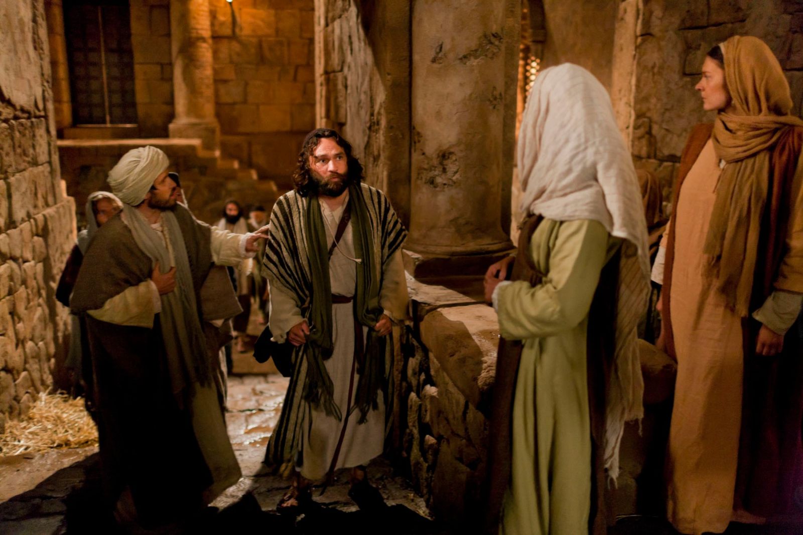 People Shout Hosanna