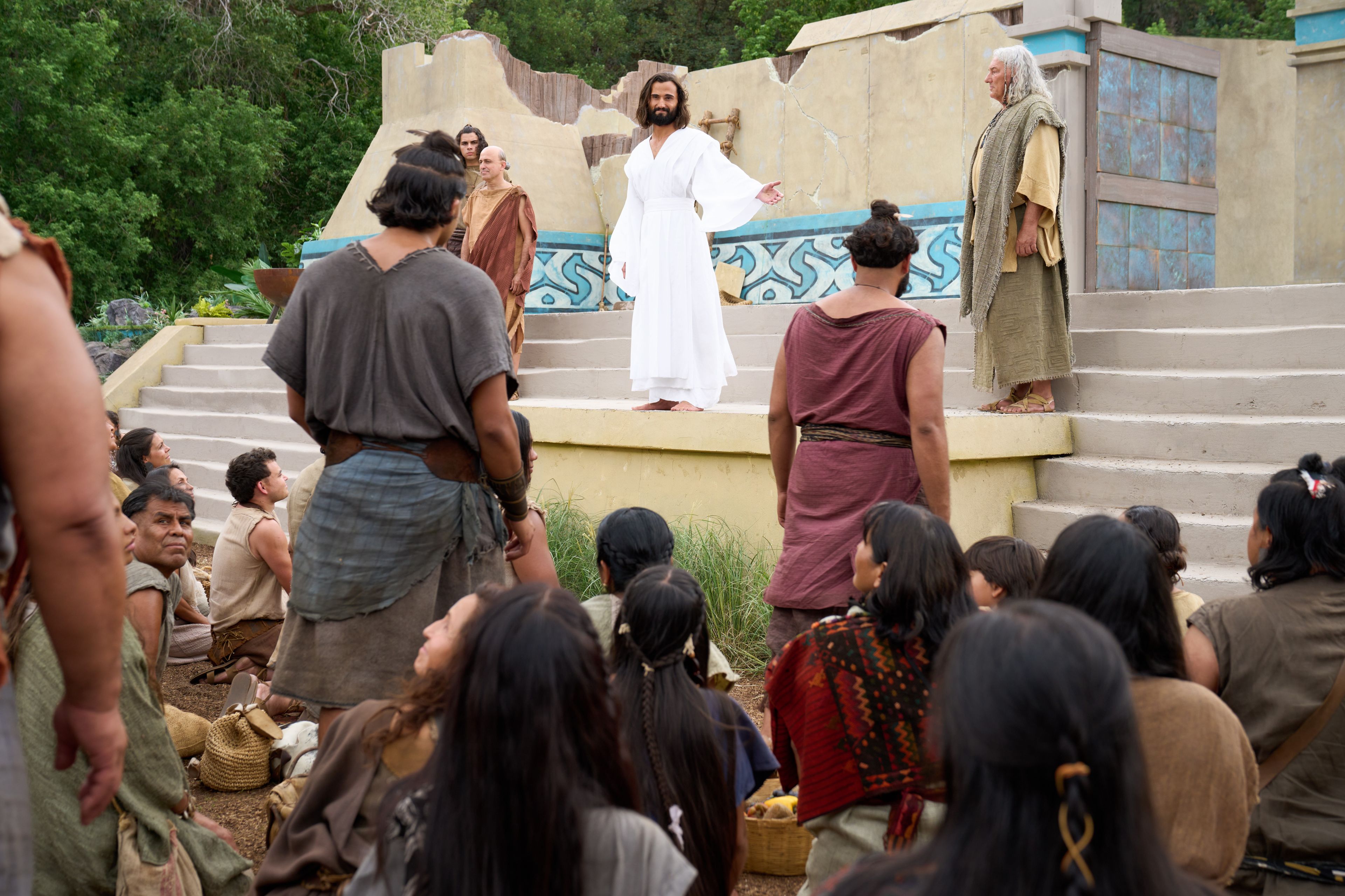 Jesus Christ Visits and Ministers to the People in the Americas