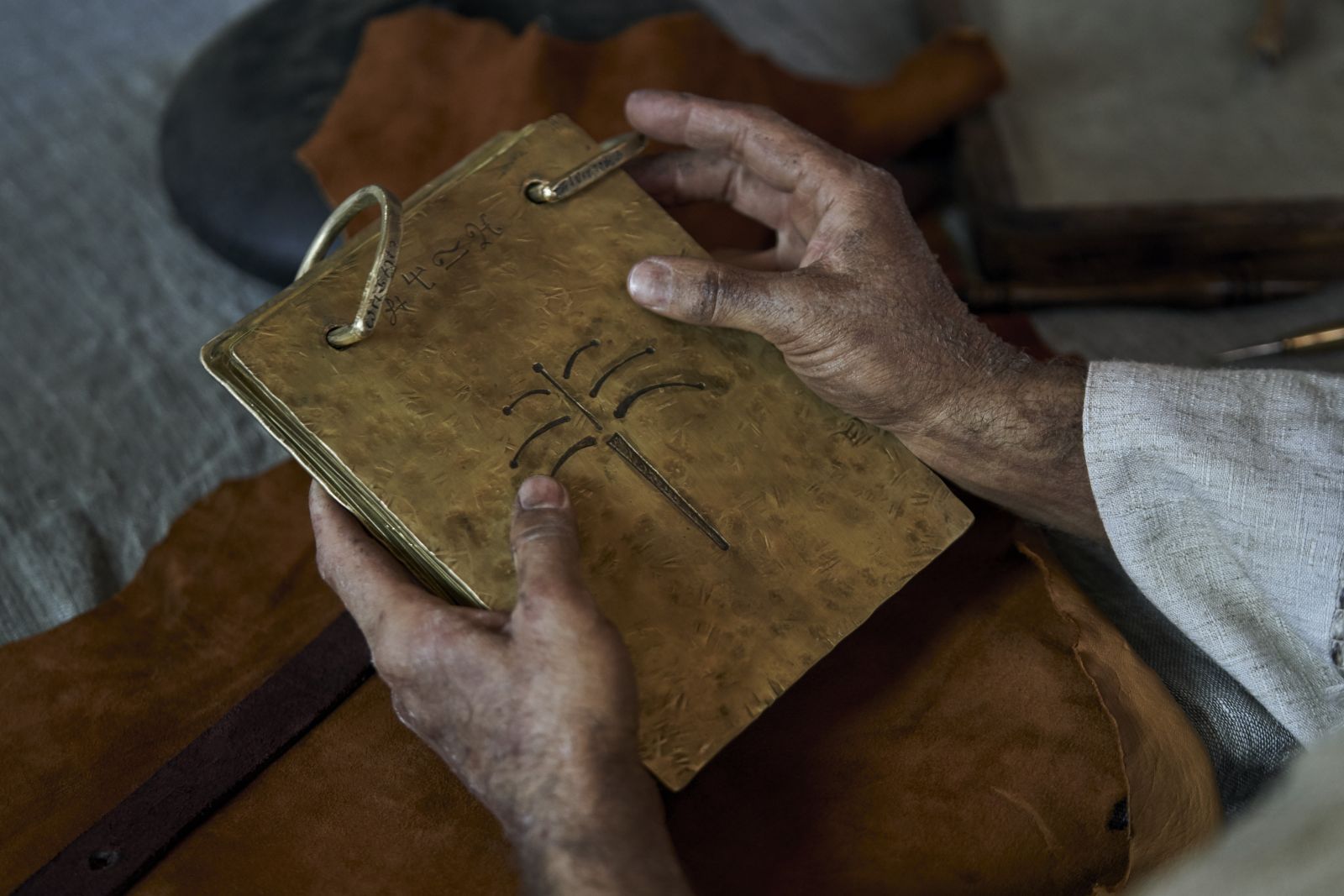 Jacob engraving metal plates