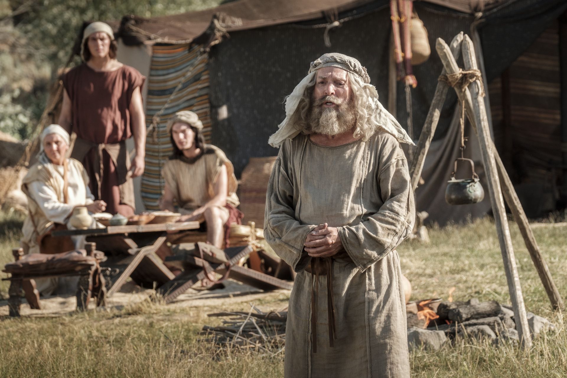 Lehi and his family in camp in the wilderness