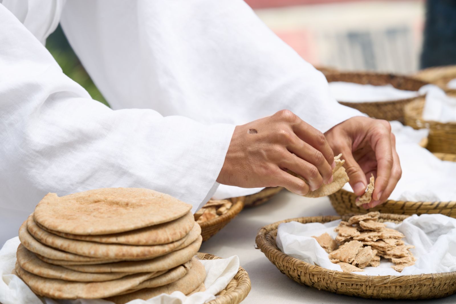 Jesus Christ Teaches About the Sacrament
