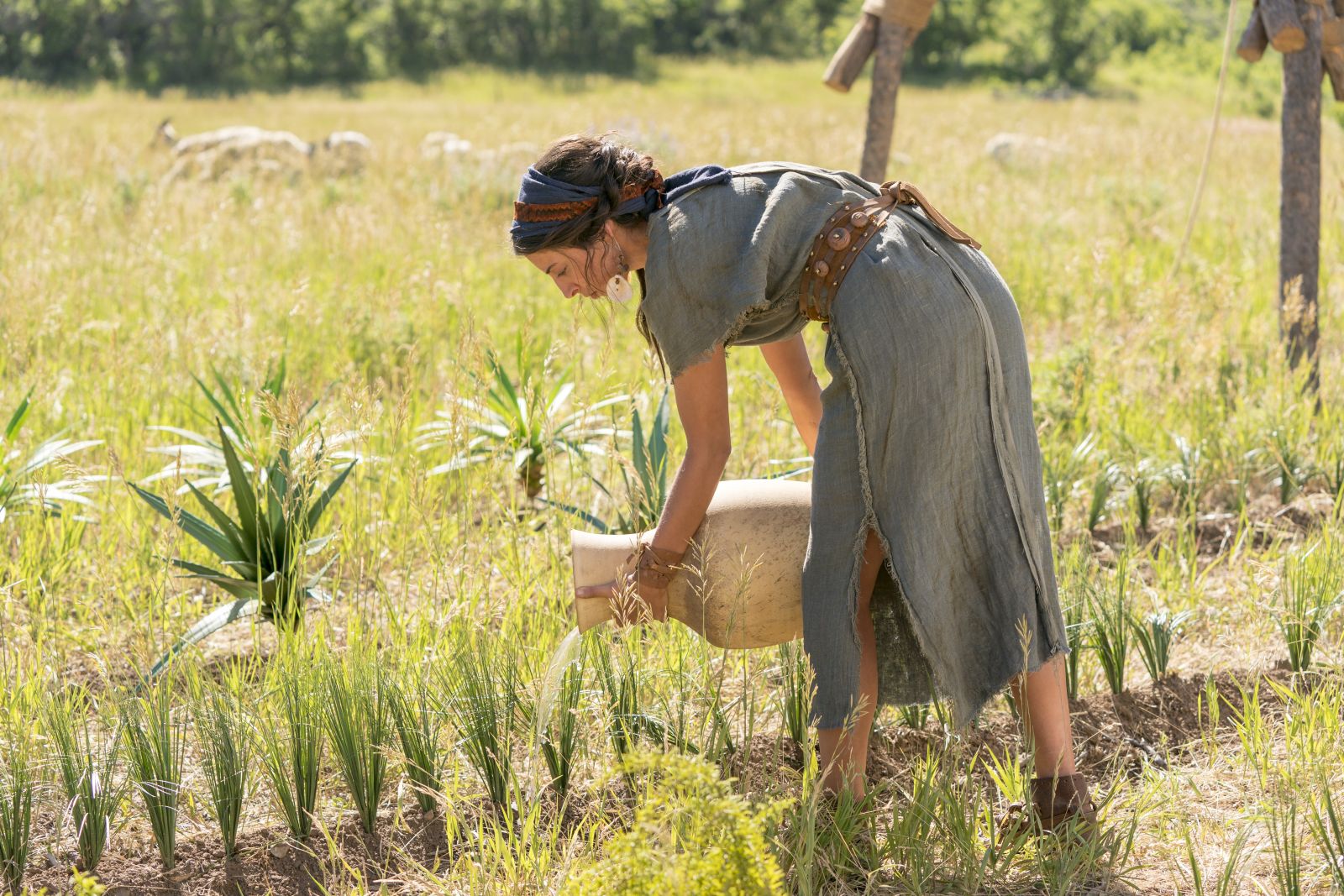 Nephite woman watering crops
