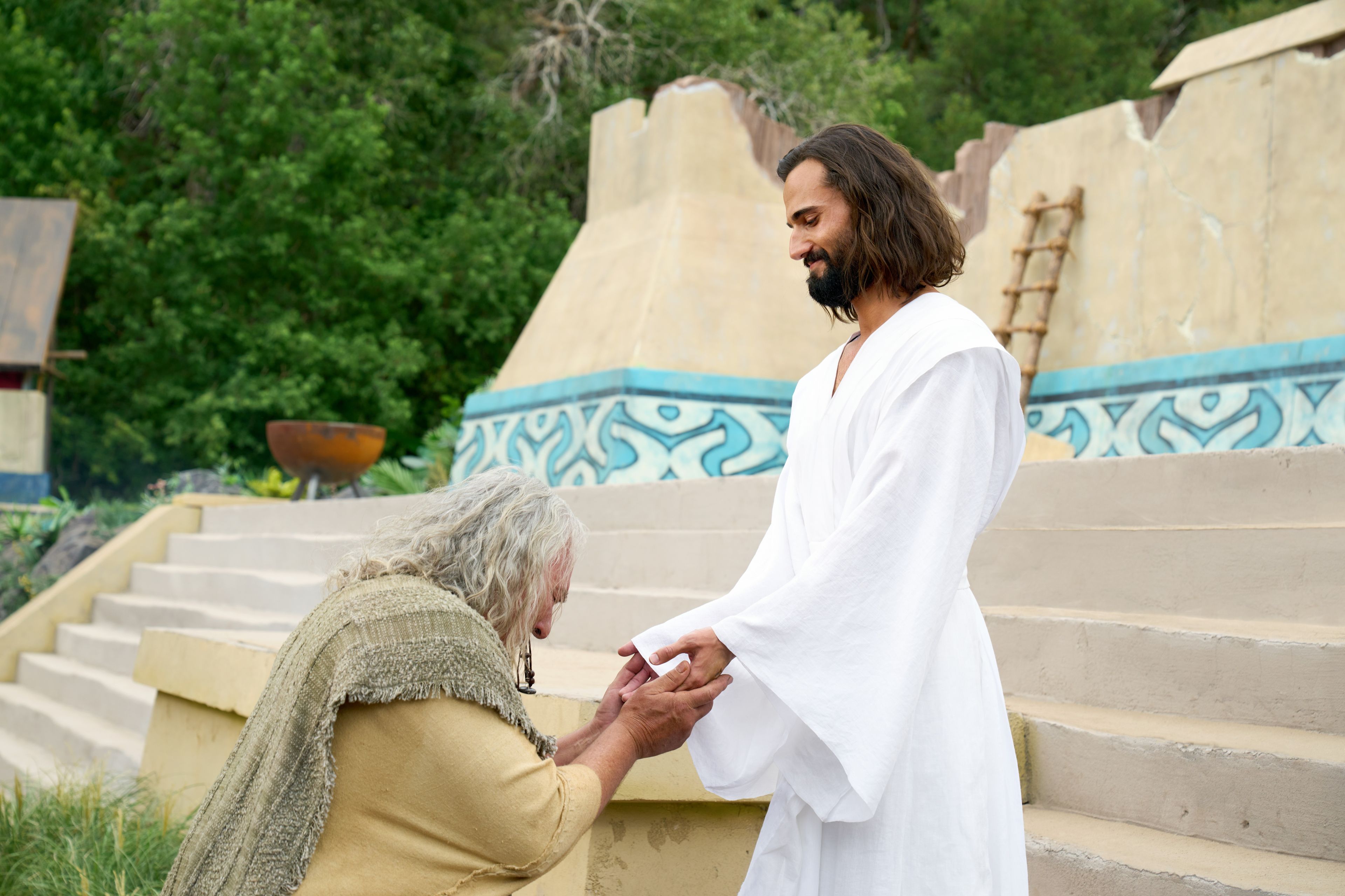 Jesus Christ Visits and Ministers to the People in the Americas