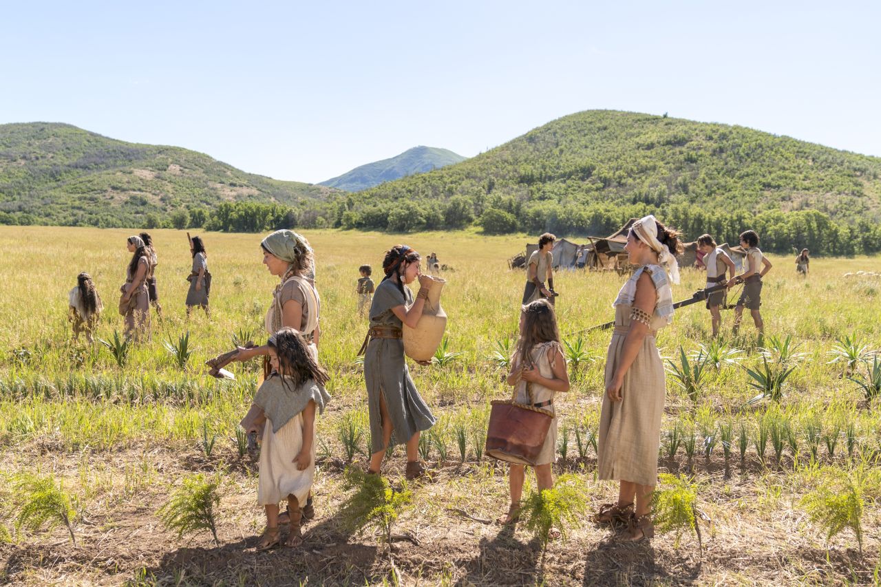 Nephites working on the temple