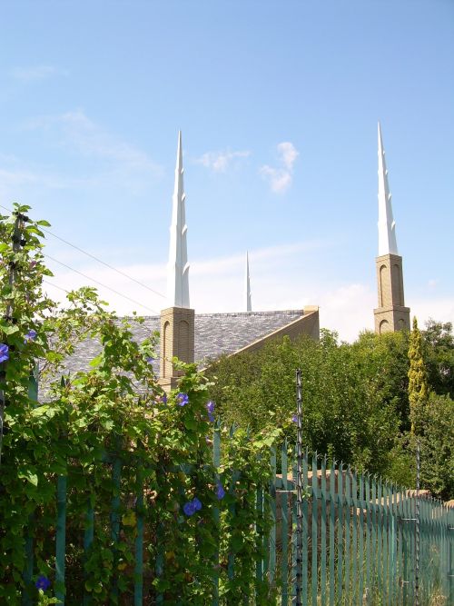 The Front of the Johannesburg South Africa Temple