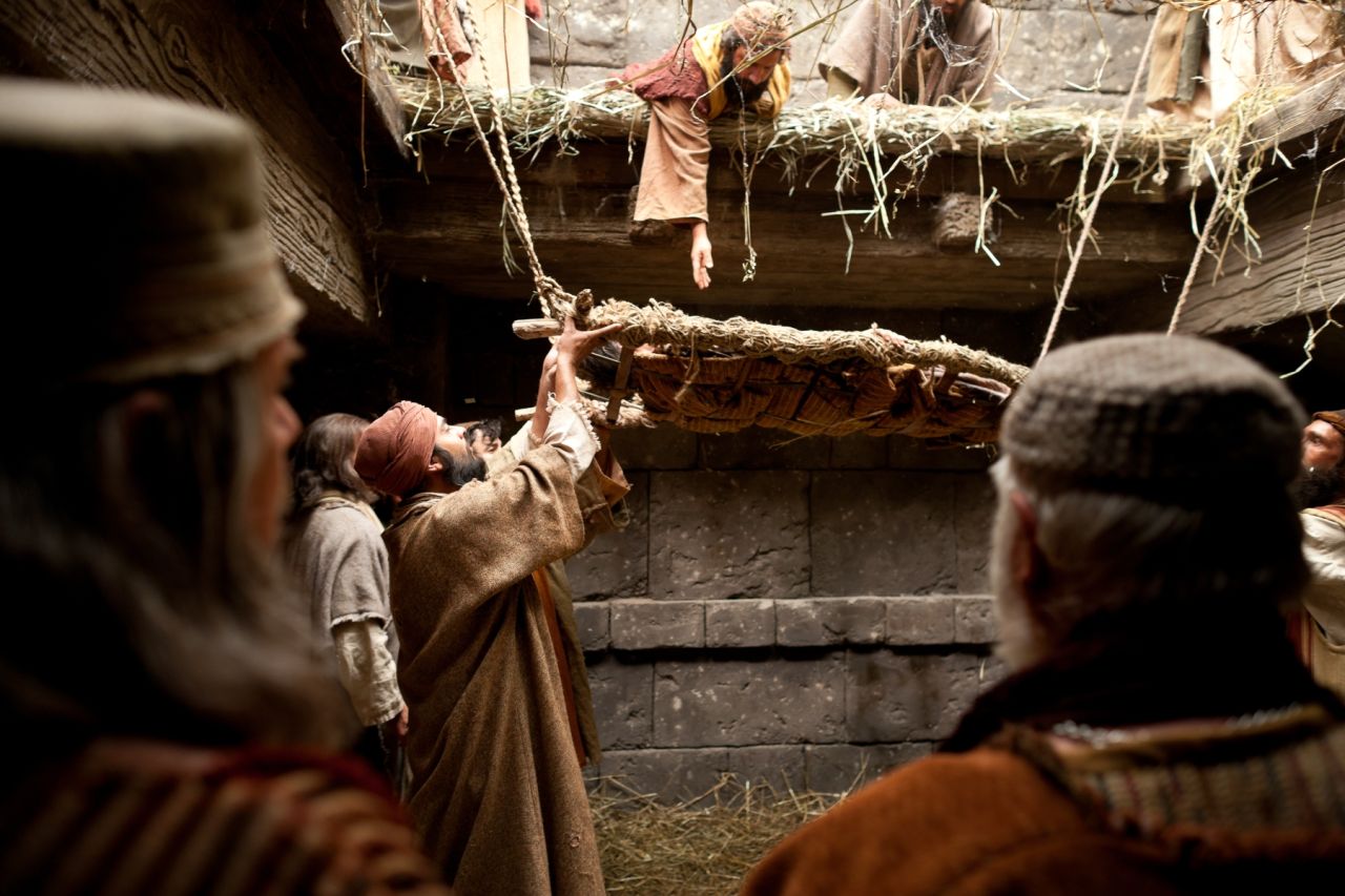 Life of Jesus Christ: Miracles - The Feeding of the 5,000