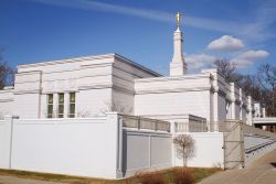 St. Paul Minnesota Temple in the Evening