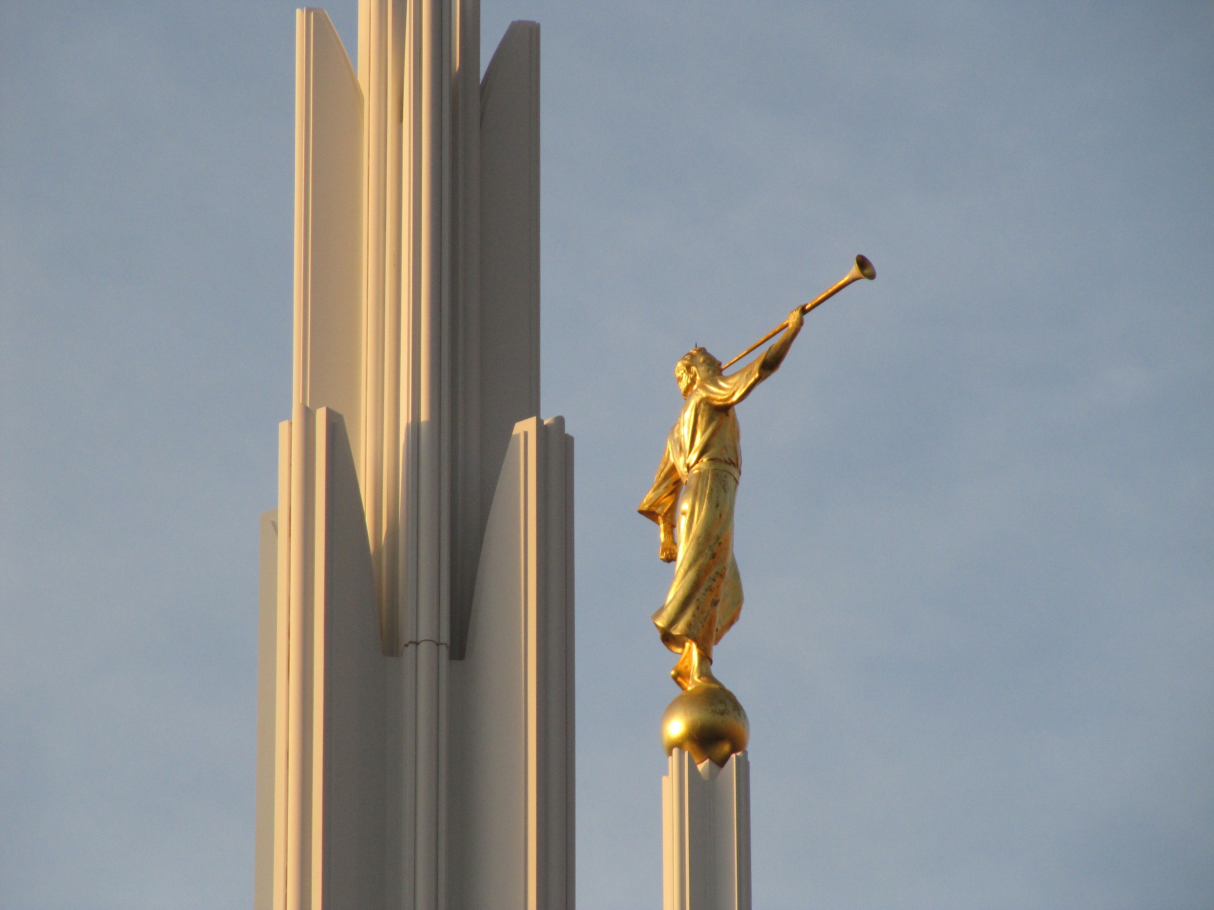 Nauvoo Illinois Temple Angel Moroni