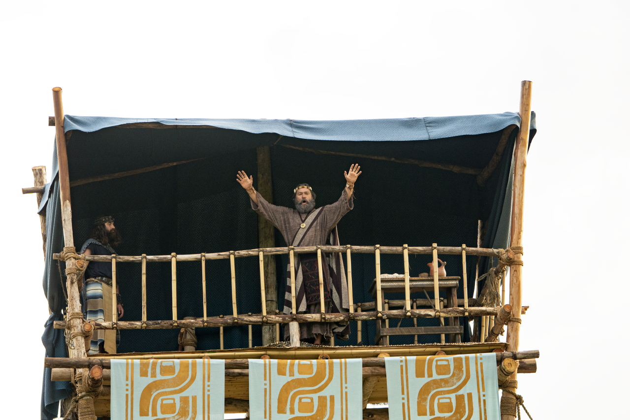 King Benjamin Testifies To His People on a Tower