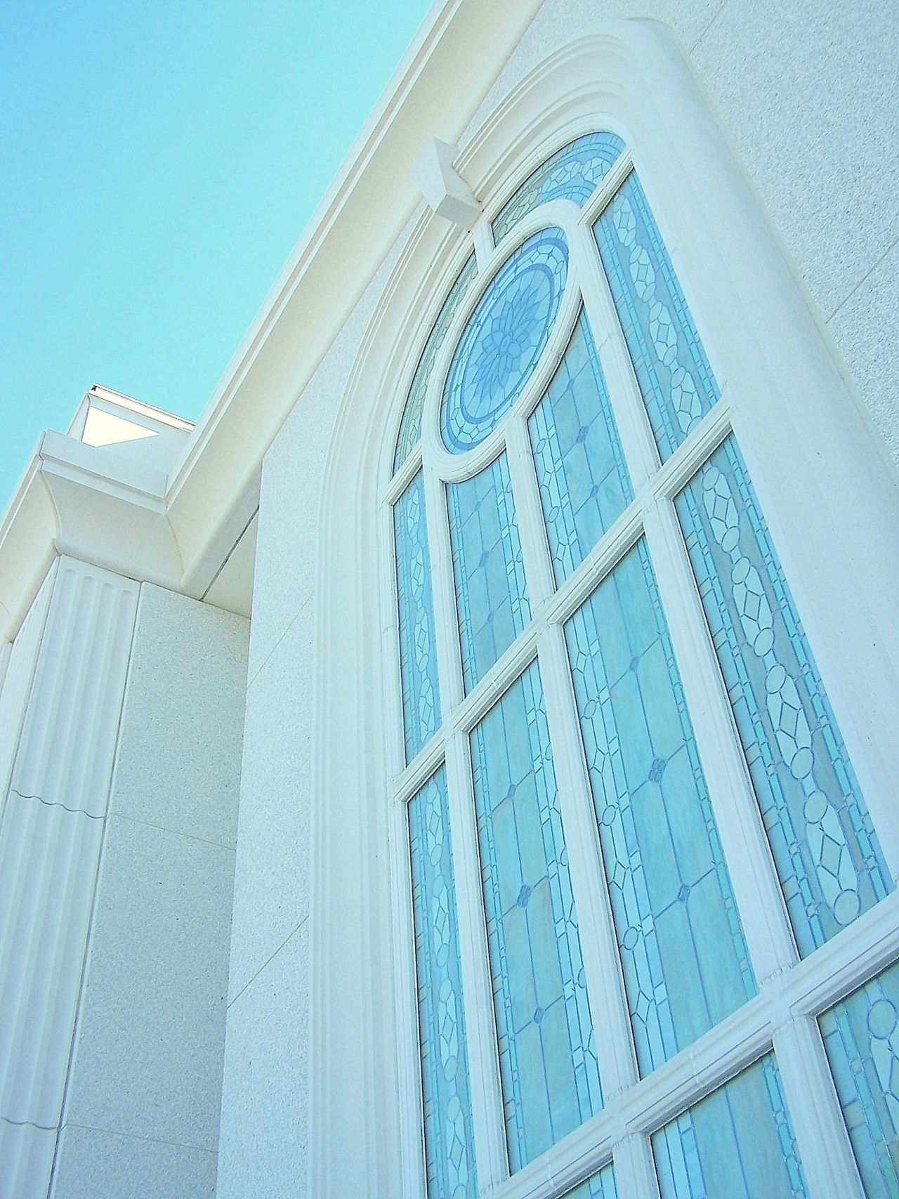 Orlando Florida Temple in the Evening